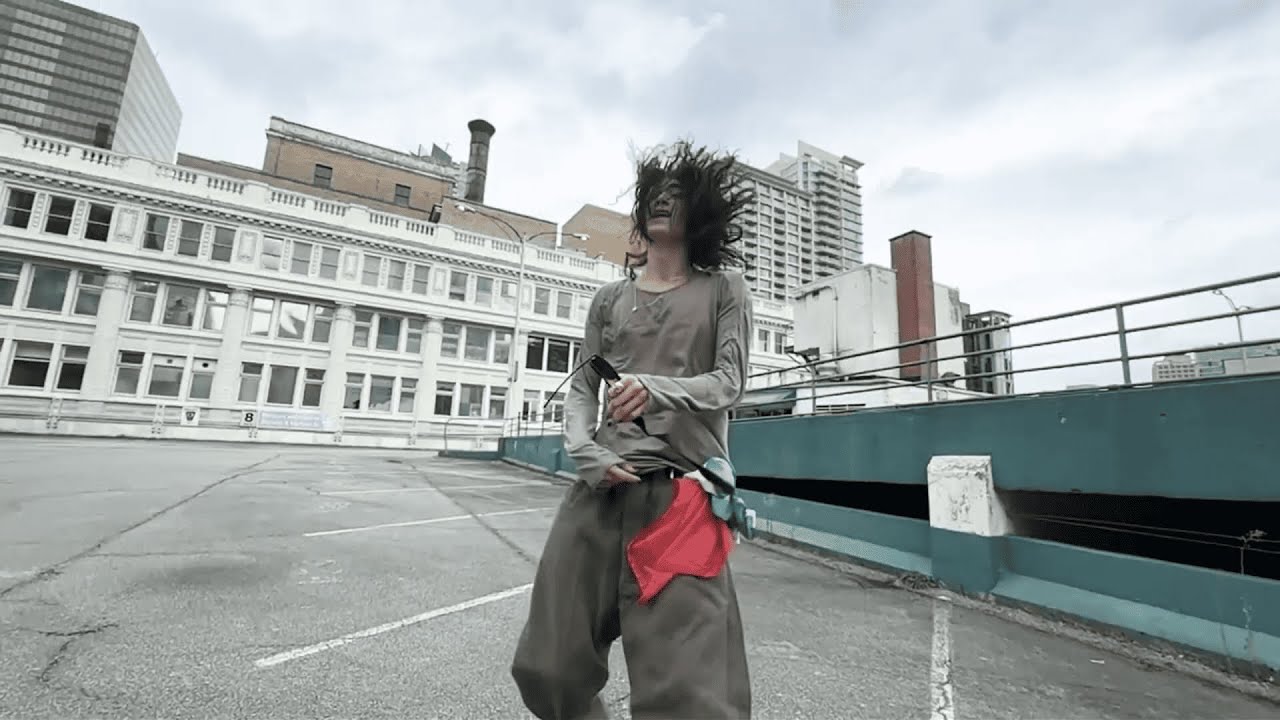 rommulas – insane [가사/해석/번역] (official music video) - YouTube