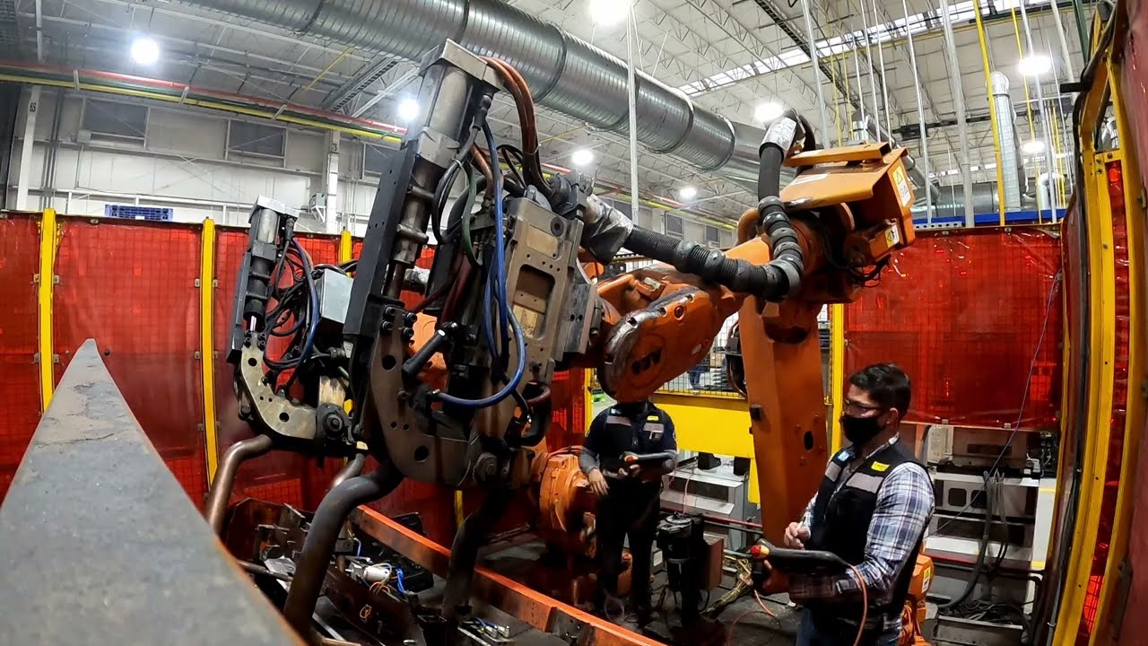 ABB Spot Welding - YouTube