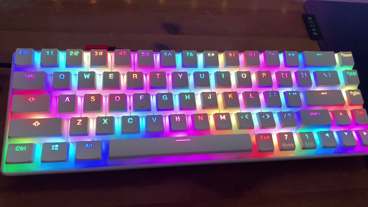 Magic Refiner MK14 Mechanical Keyboard , White pudding keycaps - YouTube