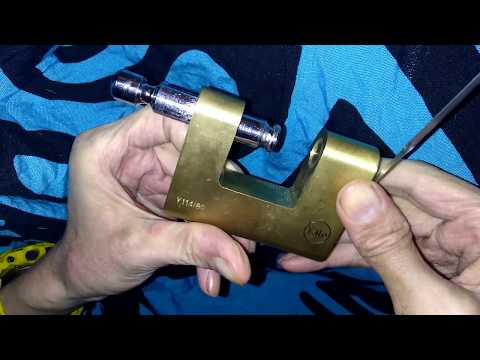 Lock Picking a Yale Y114/80 SPPed and Zipped Open.