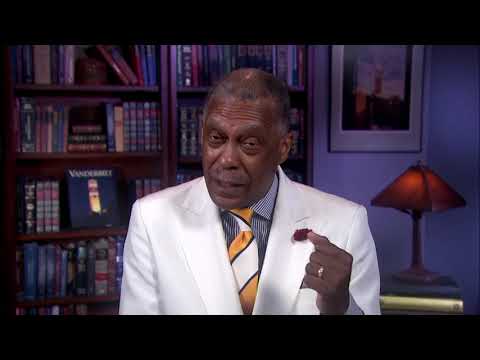 A Message From Dr. André L. Churchwell About Character - YouTube