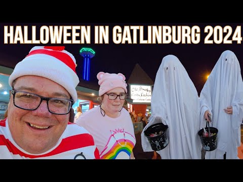 Halloween in Gatlinburg Tennessee 2024 / Downtown Costume Walkthrough ...