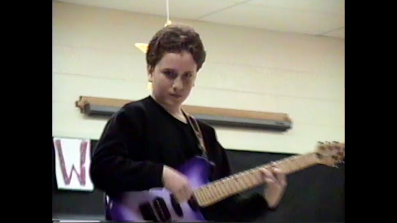 My first live performance. - YouTube