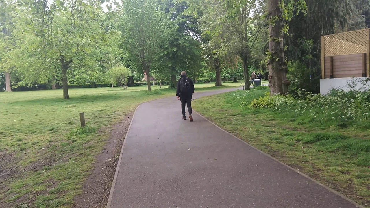 Best places to live in London : Lammas Park, Ealing #London #Ealing - YouTube