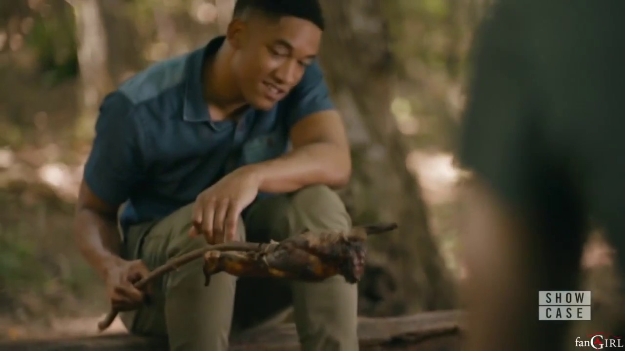 Legacies 1x03 Rafael And Landon Talk About Hope - YouTube