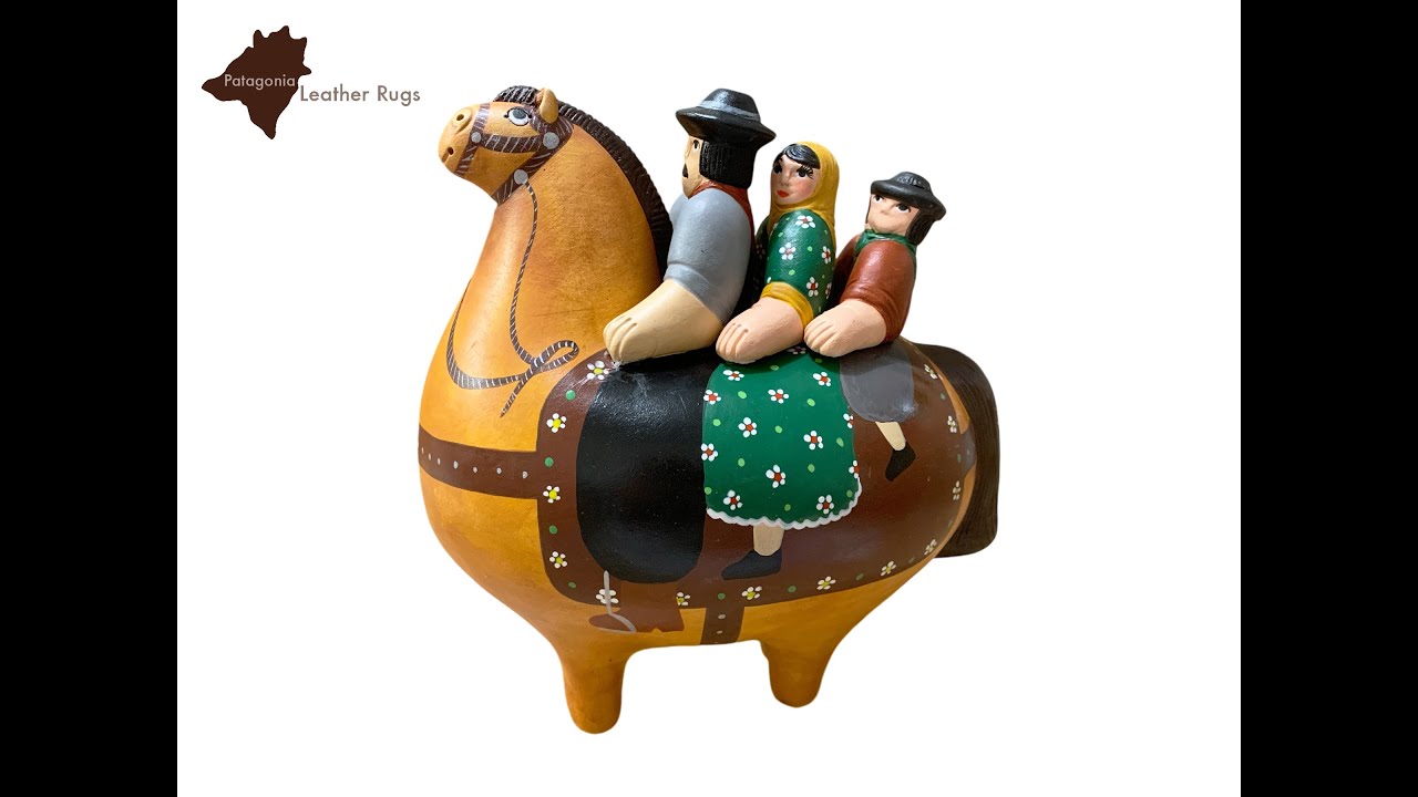 Horse with Gaucho family 1 - YouTube