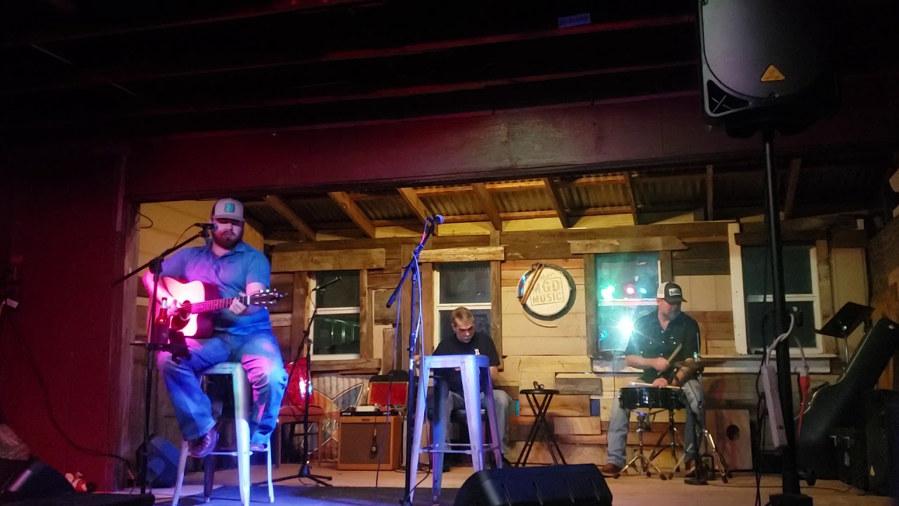 Chris Crisp at Tut's in Conroe, Texas on 1/22/2020 - YouTube