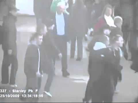 Football Hooligans Liverpool and Manchester United in 2009 - YouTube