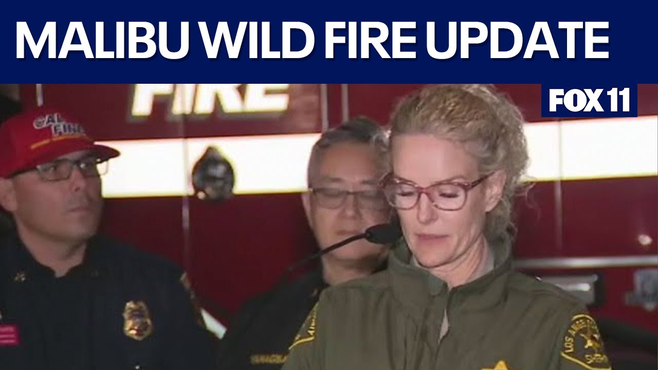 Fire officials provide latest update on Malibu fire - YouTube