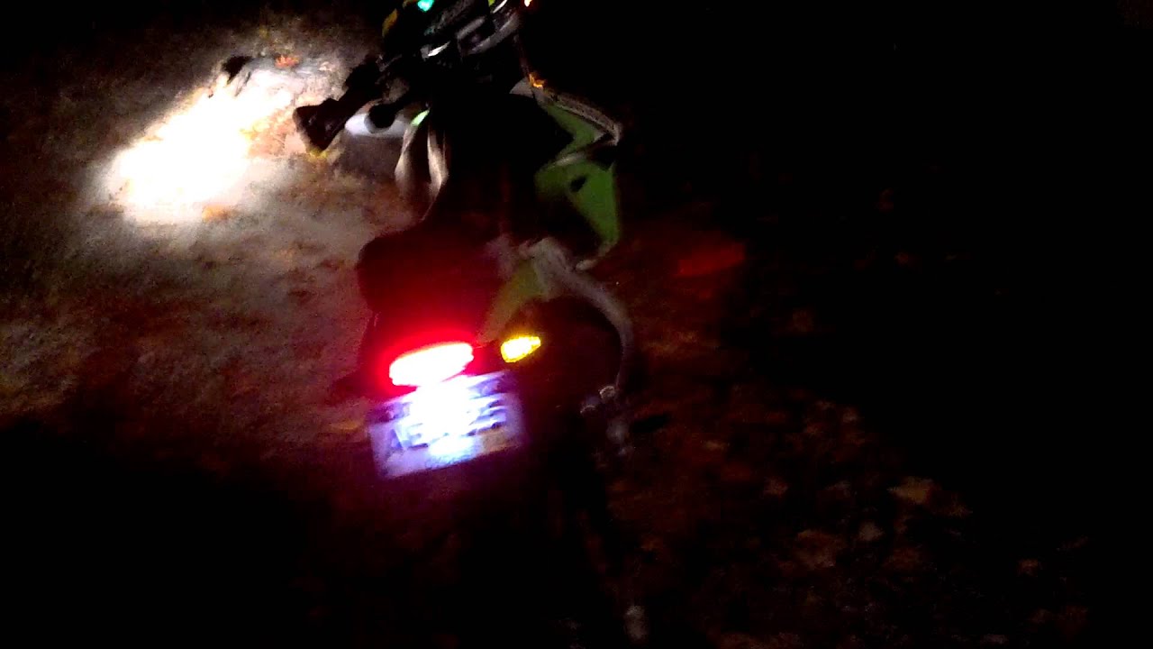 03 drz / LED tail light and turn signals - YouTube