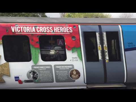 Class 185111 in Victoria Cross livery passing Heald Green 24/10/17 ...