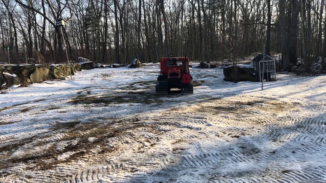 Bombi snowcat first run - YouTube