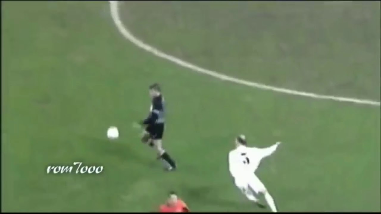 Zinedine Zidane top skill moves - YouTube