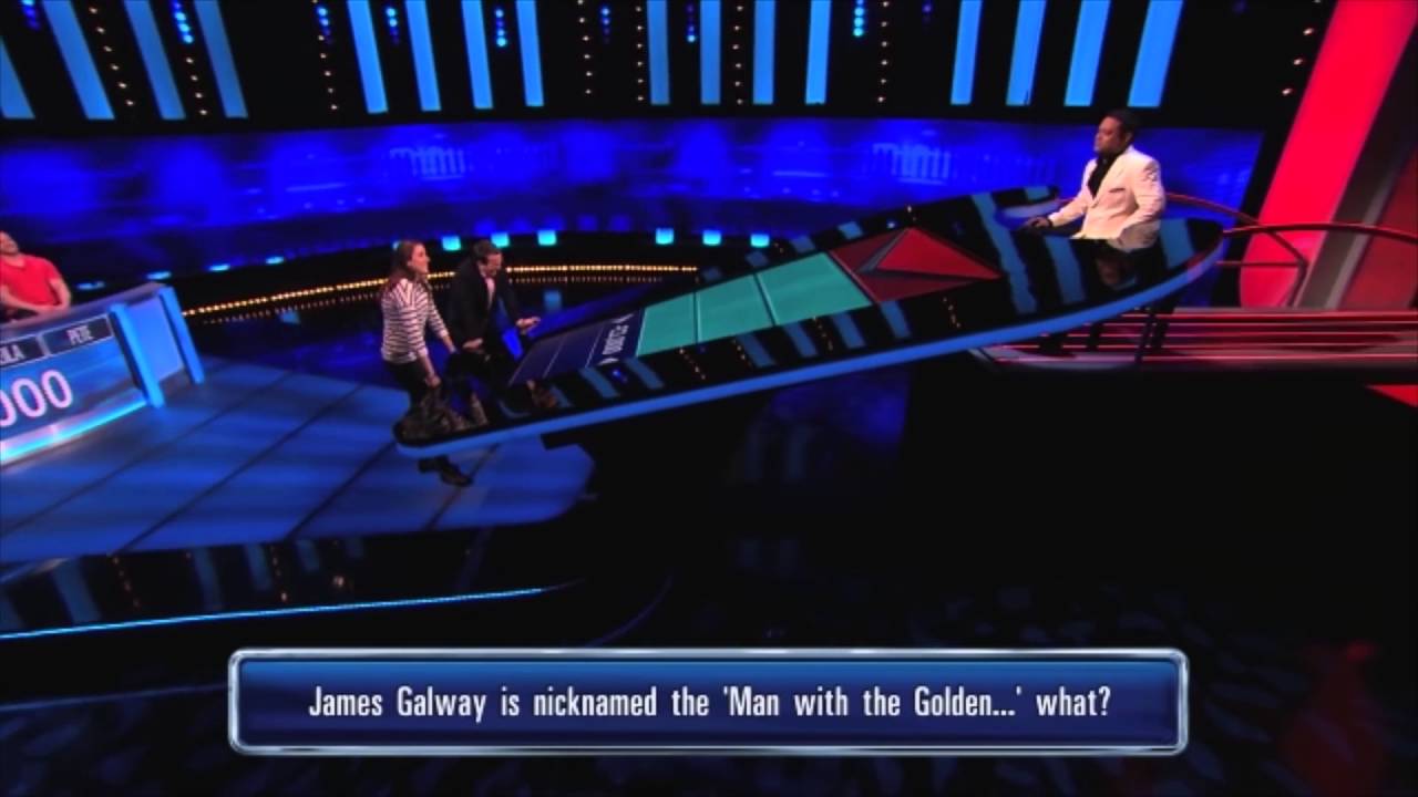 THE CHASE OUTTAKES GOLDEN BALLS BRADLEY WALSH LOL - YouTube