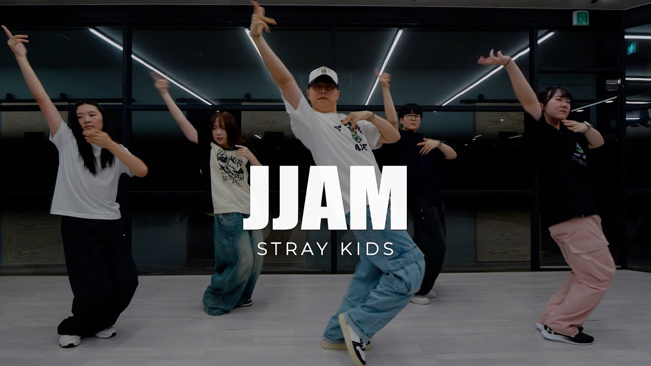 Stray Kids(스트레이 키즈) JJAM Dance Cover - YouTube