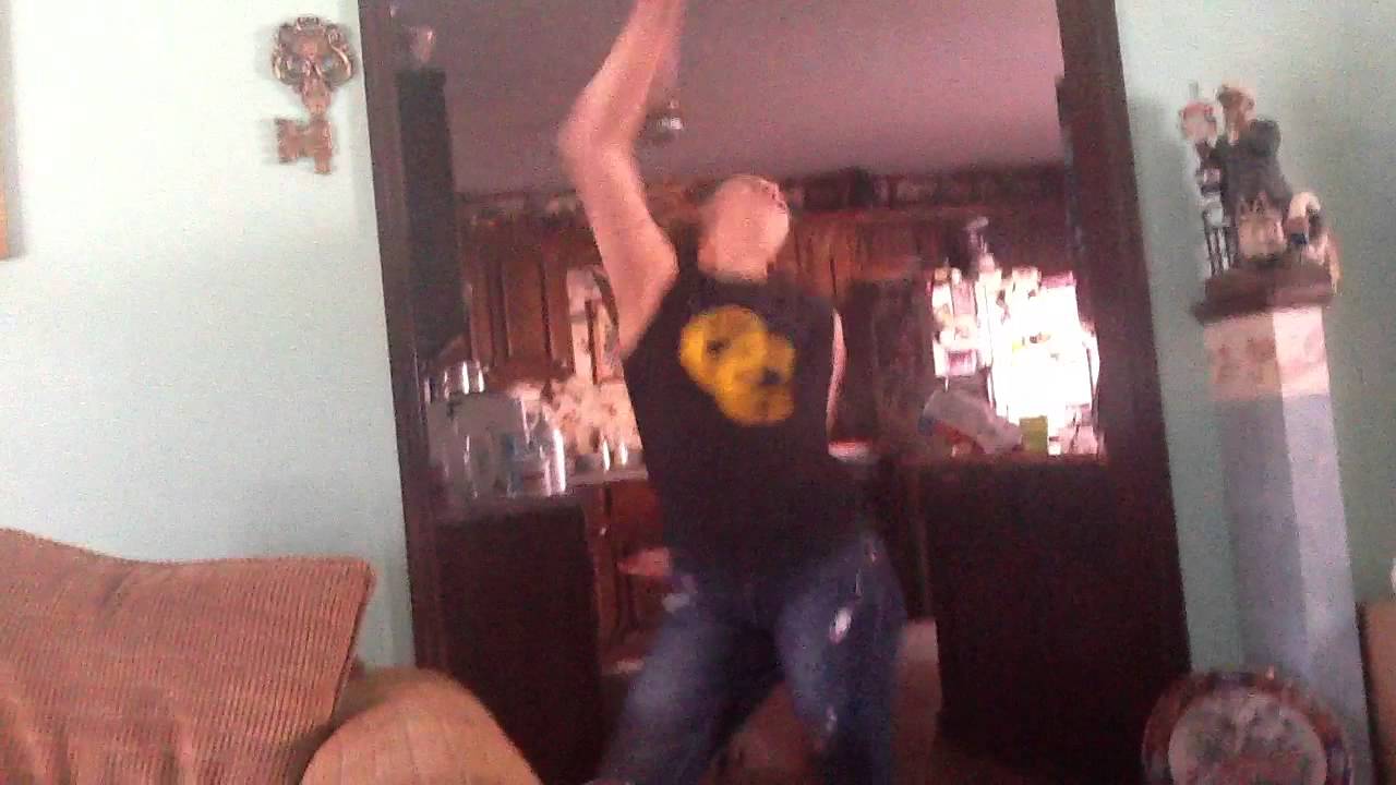Girl Dancing In Slow Motion! - YouTube