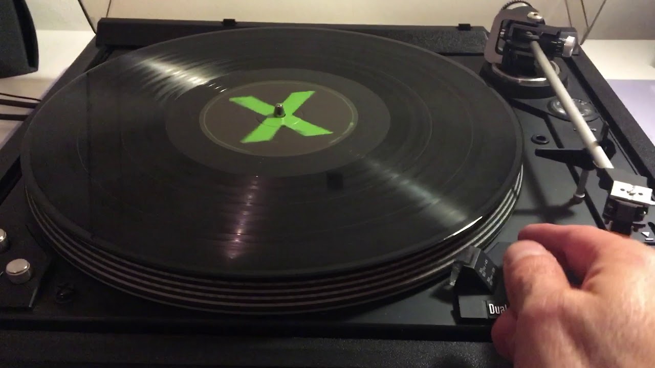 Dual 606 Turntable - YouTube