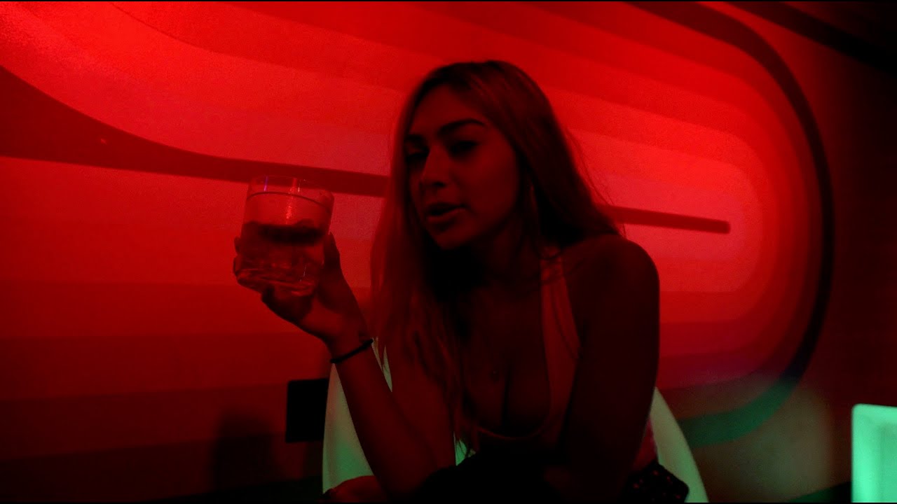 Jezzy Queen - Too Deep (Official Video) - YouTube