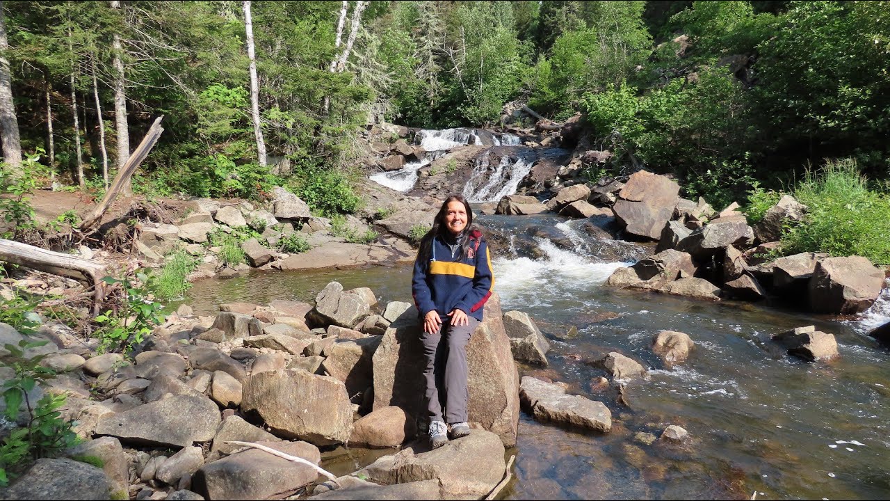 SENTIER CHUTE À MA GRAND-MÈRE - PARC MUNICIPAL DE LA BAIE-DES-ROCHERS ...