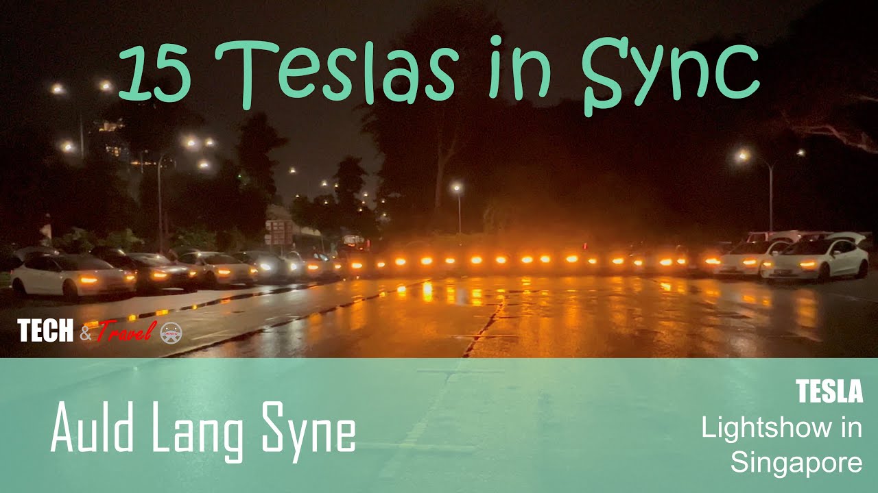 Synchronized Lightshow by 15 Tesla cars in Singapore (Auld Lang Syne ...