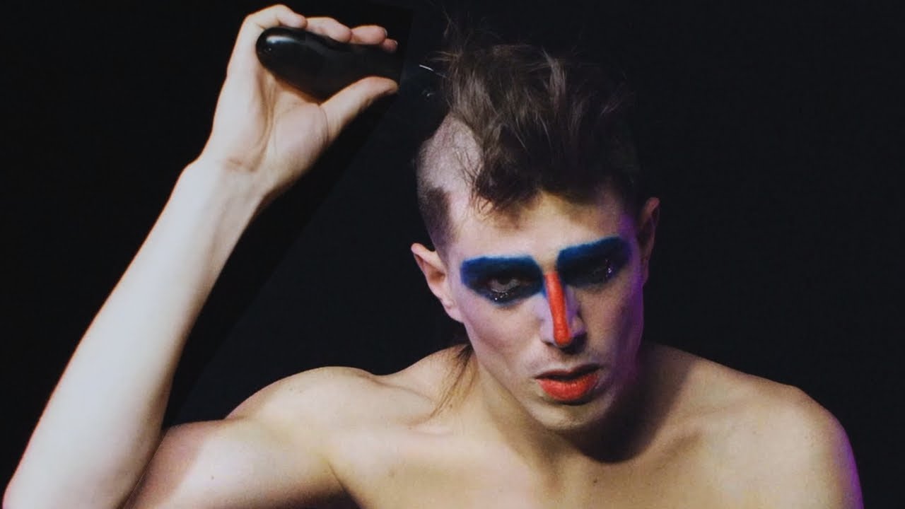 SINGE - ToTem (y'a quelqu'un qui t'm) 🗿 - YouTube