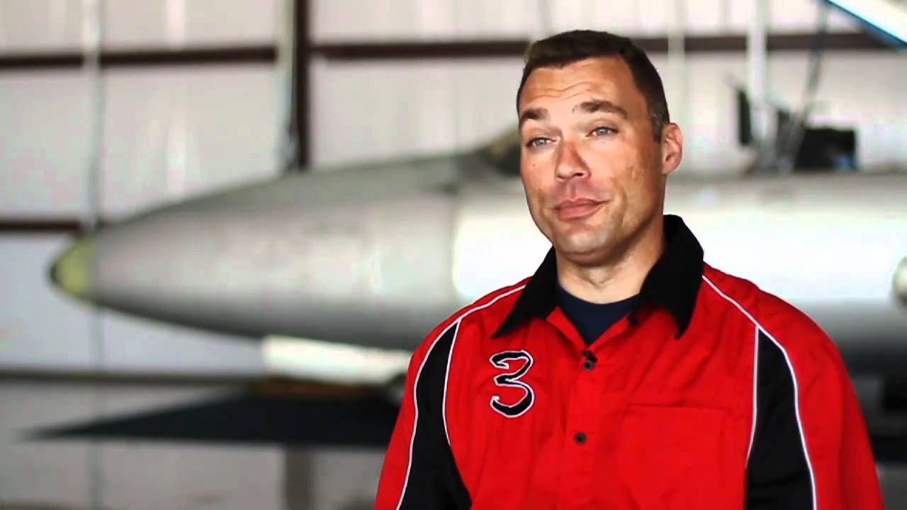 Thom Richard Racing - YouTube