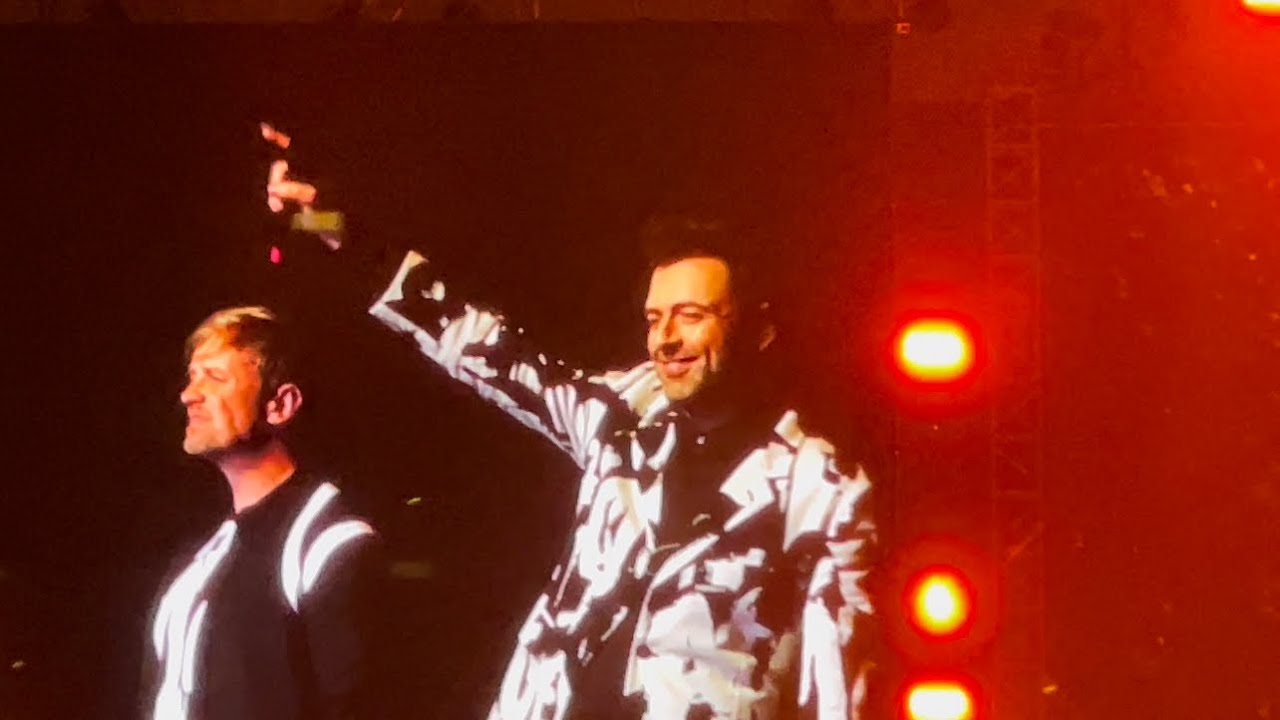 Swear it again - Westlife | The Wild Dreams Tour | ICE BSD City 9 ...