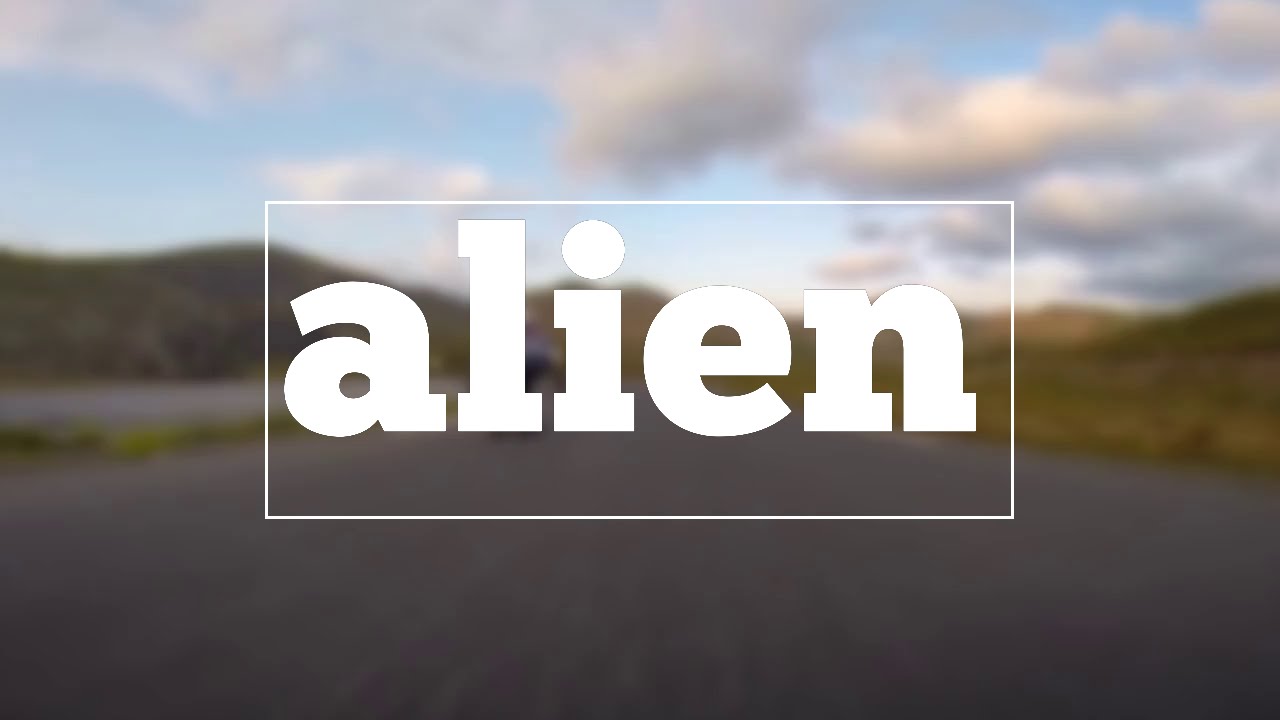How to spell alien - YouTube