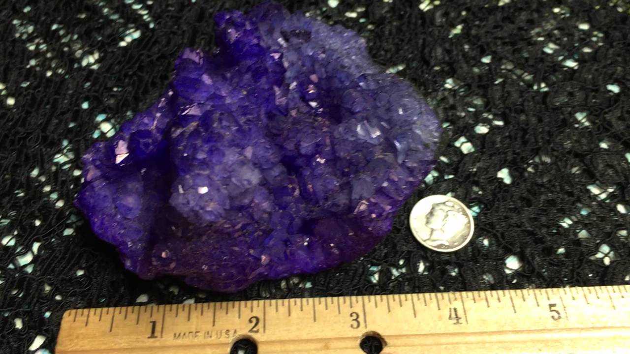 PURPLE QUARTZ CLUSTER, DYED - YouTube