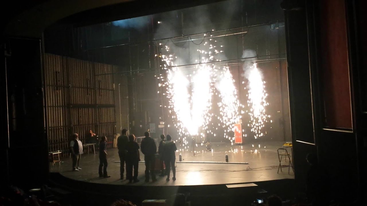 FST Winter School Pyrotechnics Workshop with JustFX - YouTube