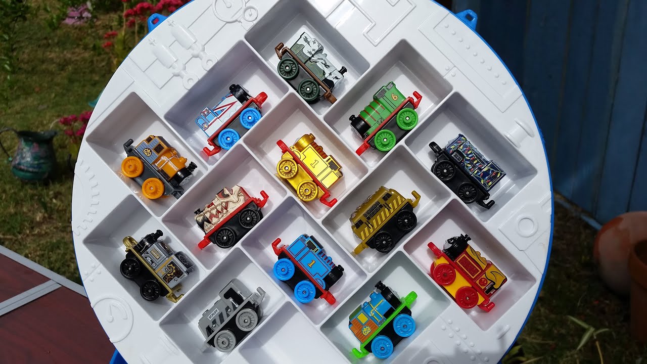 13 Thomas and Friends Minis with a Case with the Golden Thomas - YouTube