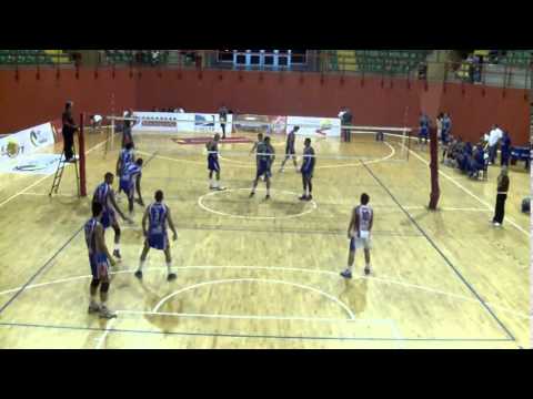 2nd set Varyna vs Huracanes ( opposite this court) N°13 2/3