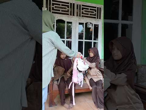 Tas Untuk Felisha & Alisha