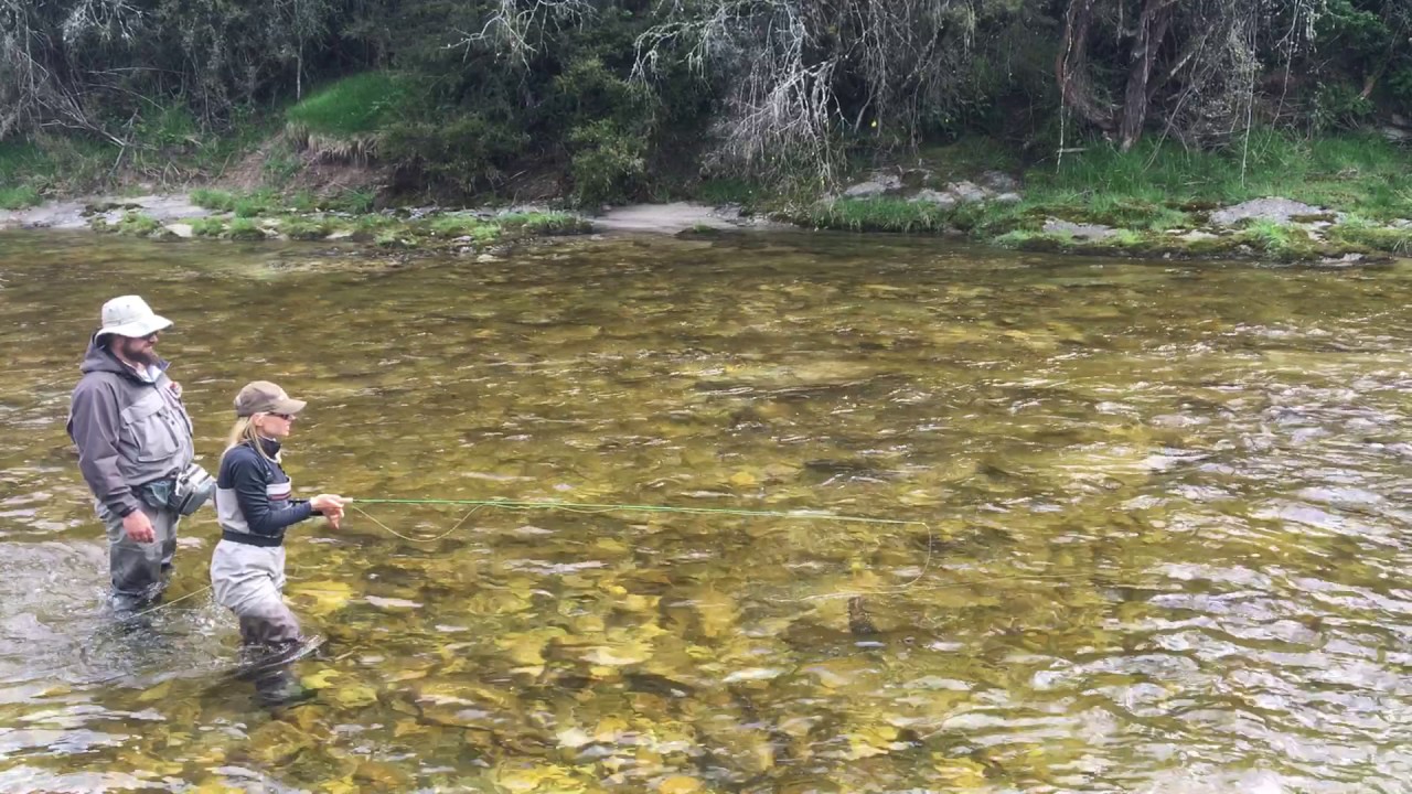 Fly Fishing Techniques - YouTube