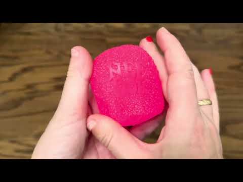 The VIRAL Fidget Toy everyone is obsessed with! | NeeDoh Gumdrop Review (Perfect Stocking Stuffer!)