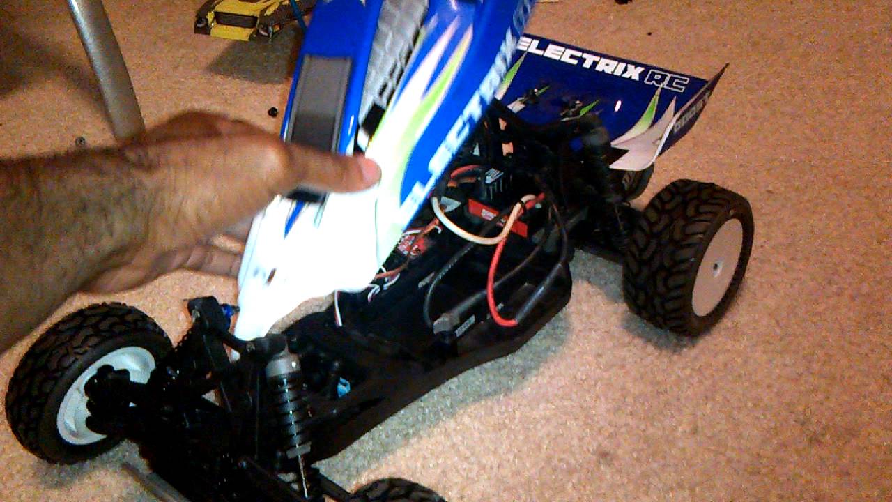 ECX Boost with Proline Dirt Hawg Tires - YouTube