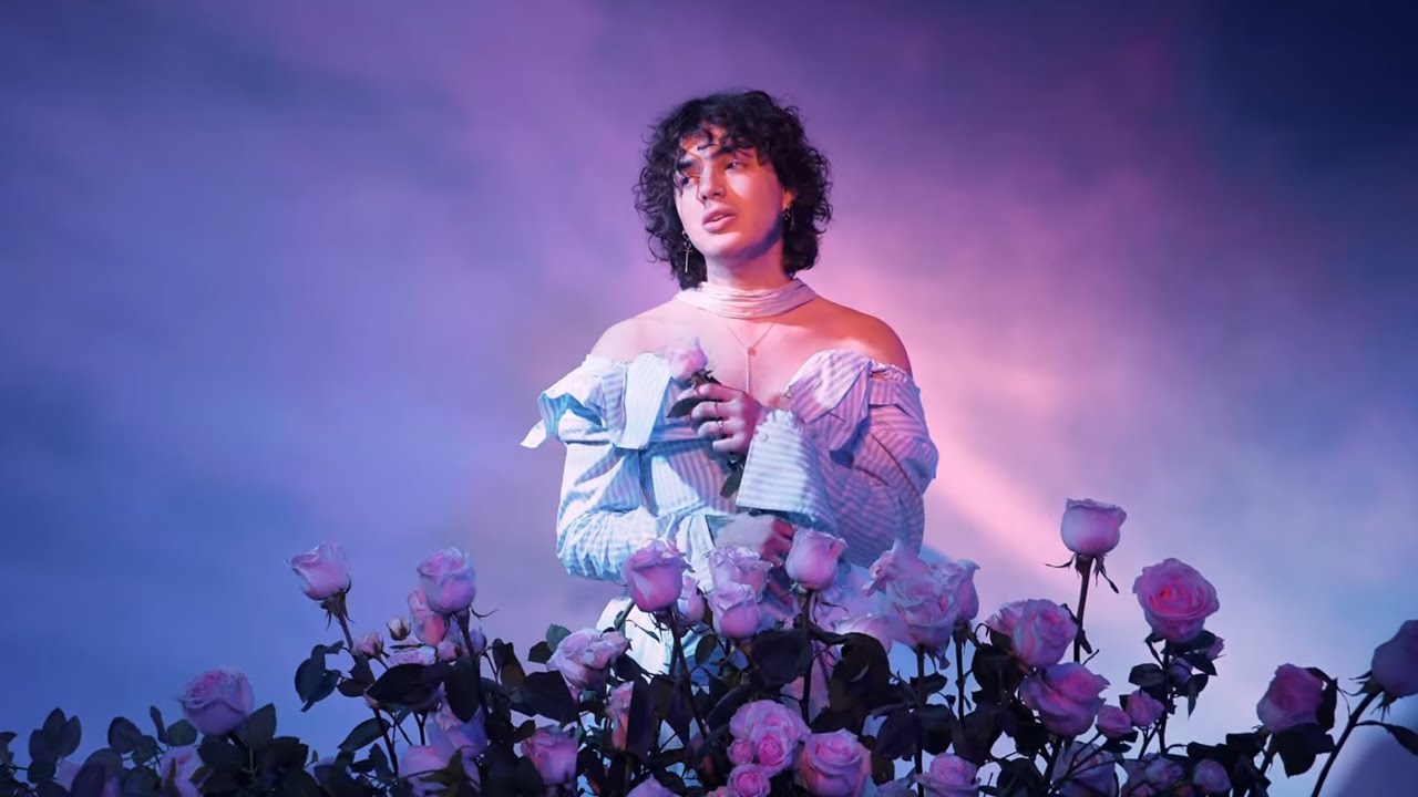 Jordan Suaste - "Love Who You Want To" (Official Visualizer) - YouTube