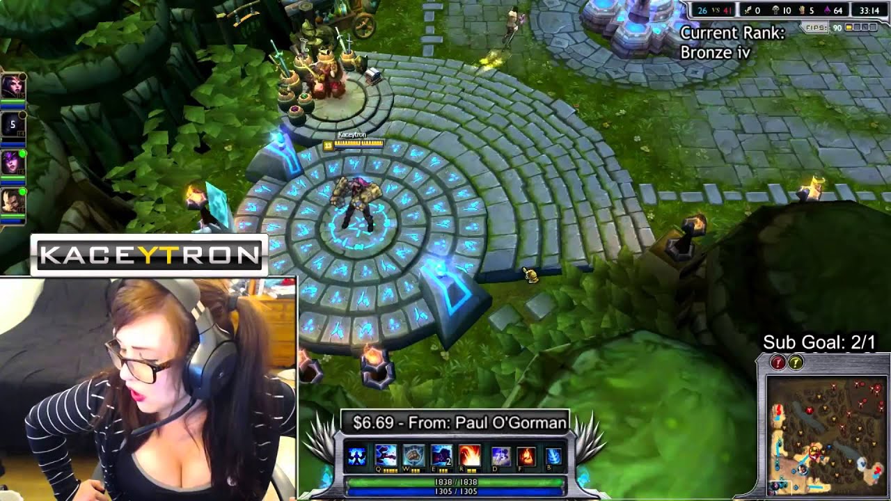 BSport Joshh donates to Kaceytron - YouTube