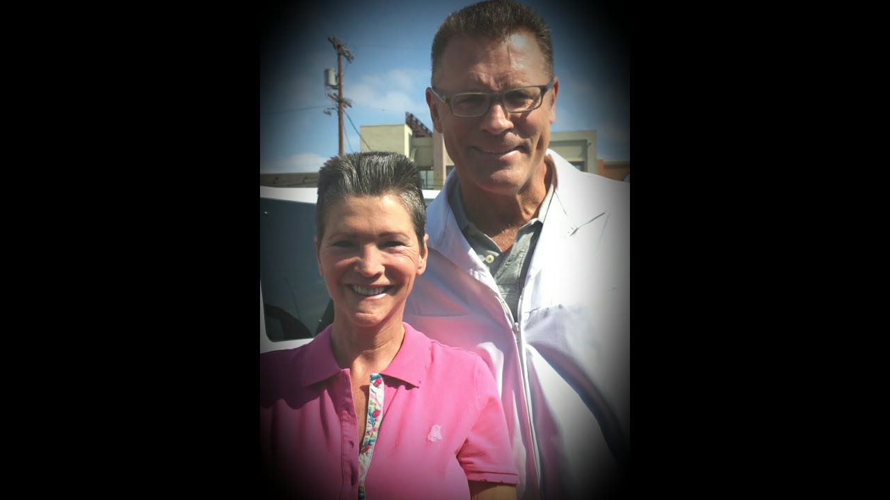 Kate Romero NFL On Fox Barbershop Commercial With Howie Long - YouTube