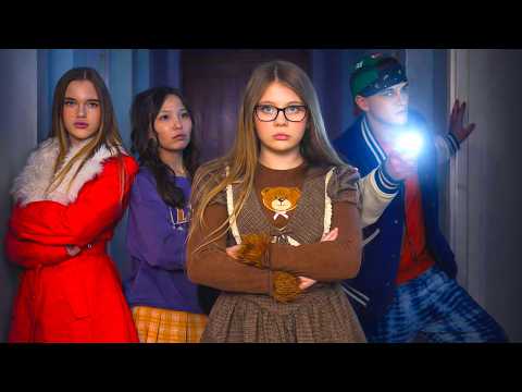 THE NEW GUY AT SCHOOL GOES AGAINST EVERYONE FOR DIANA!