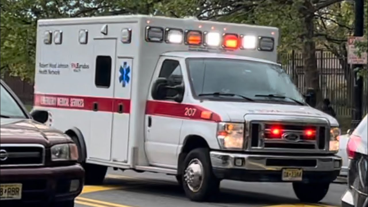 RWJ Ambulance (207) Responding 5-4-23 - YouTube