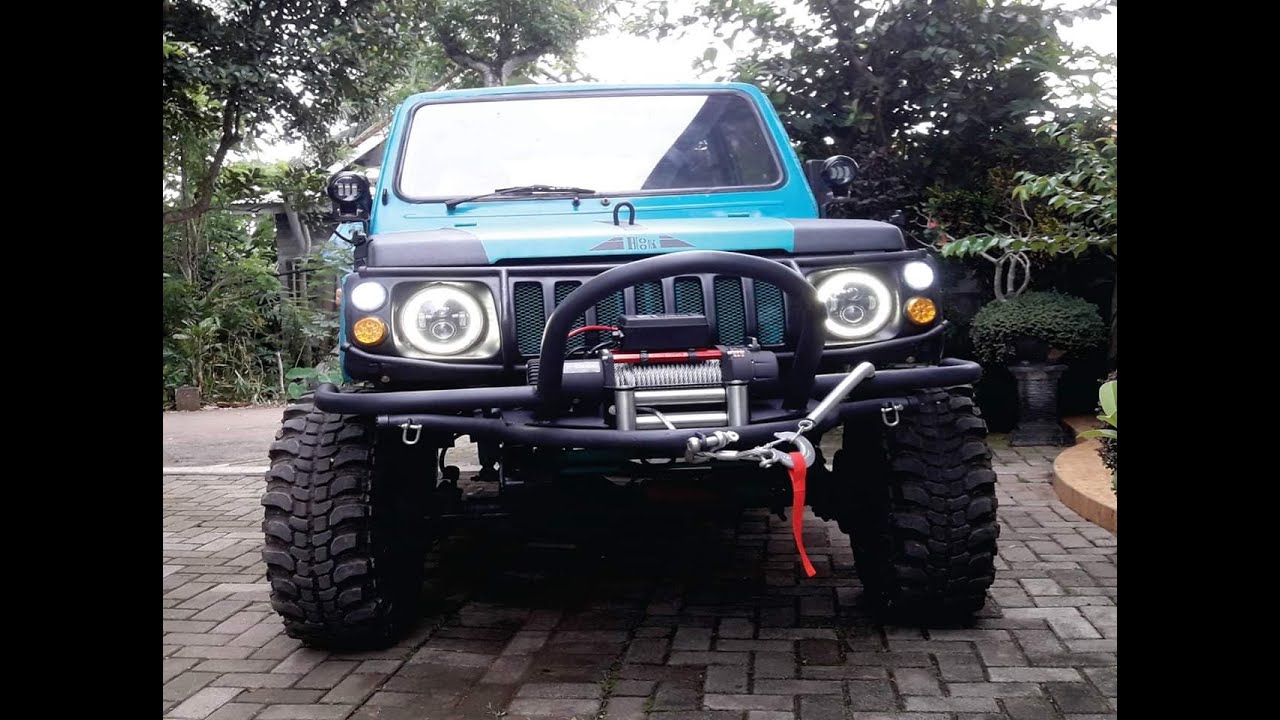Suzuki Jimny SJ410 1983 rebuild and bumper with Andrew James - YouTube