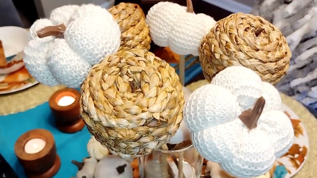 A POP OF COLOR FALL TABLESCAPE🎃#tablescapetuesdays22 #ladiesofelegance ...