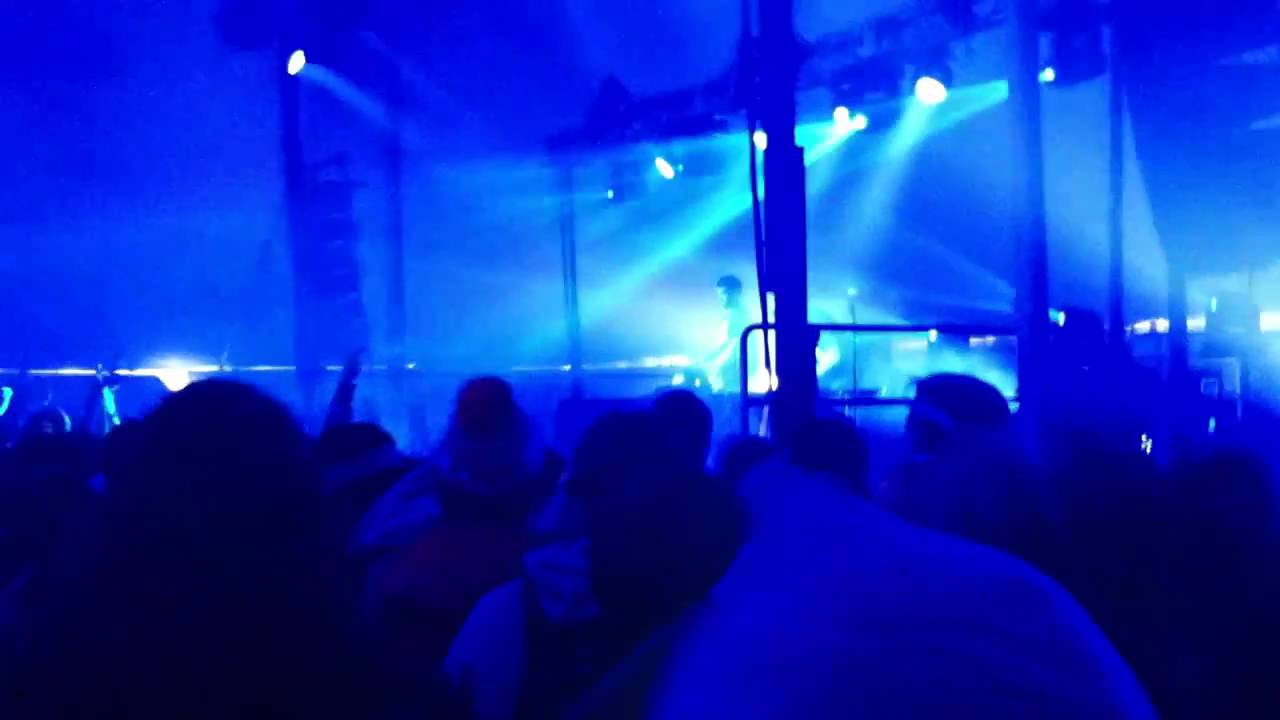 Zeds Dead - Rude Boy @ SNOWBALL - YouTube