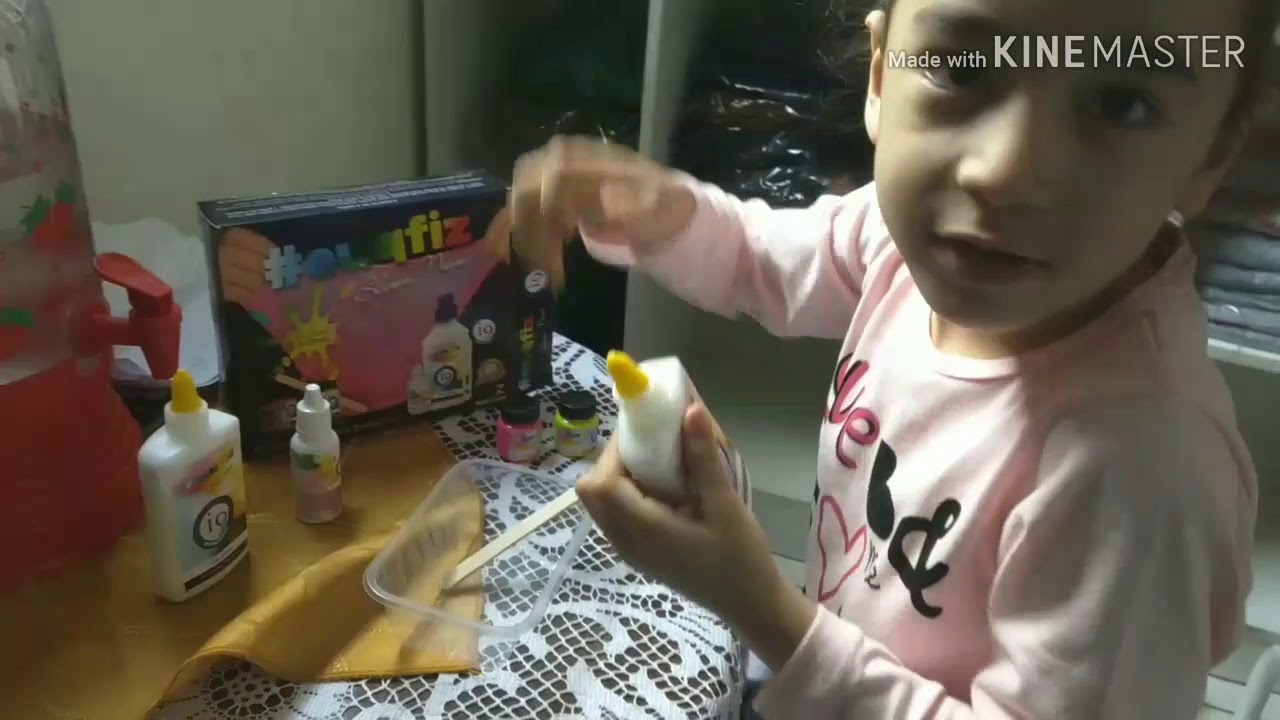 Abrindo o kit de fazer slime e ensinando como fazer slime com Alana ...