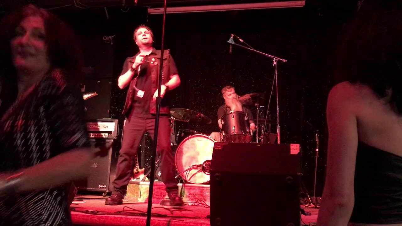 Idol Nation - Flesh for Fantasy - Quarternote - YouTube Music