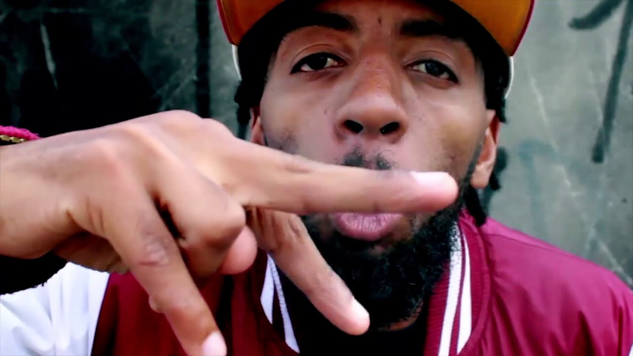 Jan King - Um Salve Part : Amaru Prodígio (Clipe Oficial ) - YouTube