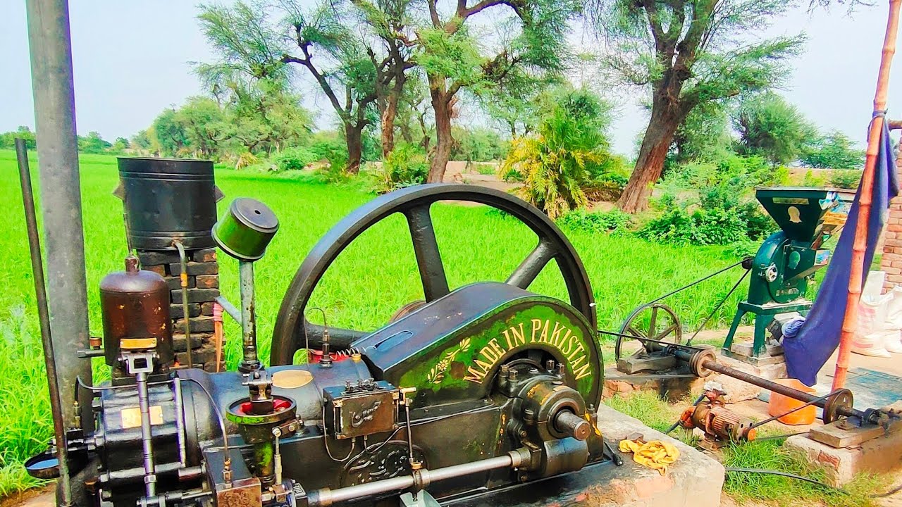 Beautiful Old Black Diesel Engine Amazing Starting || Old Engine Work ...