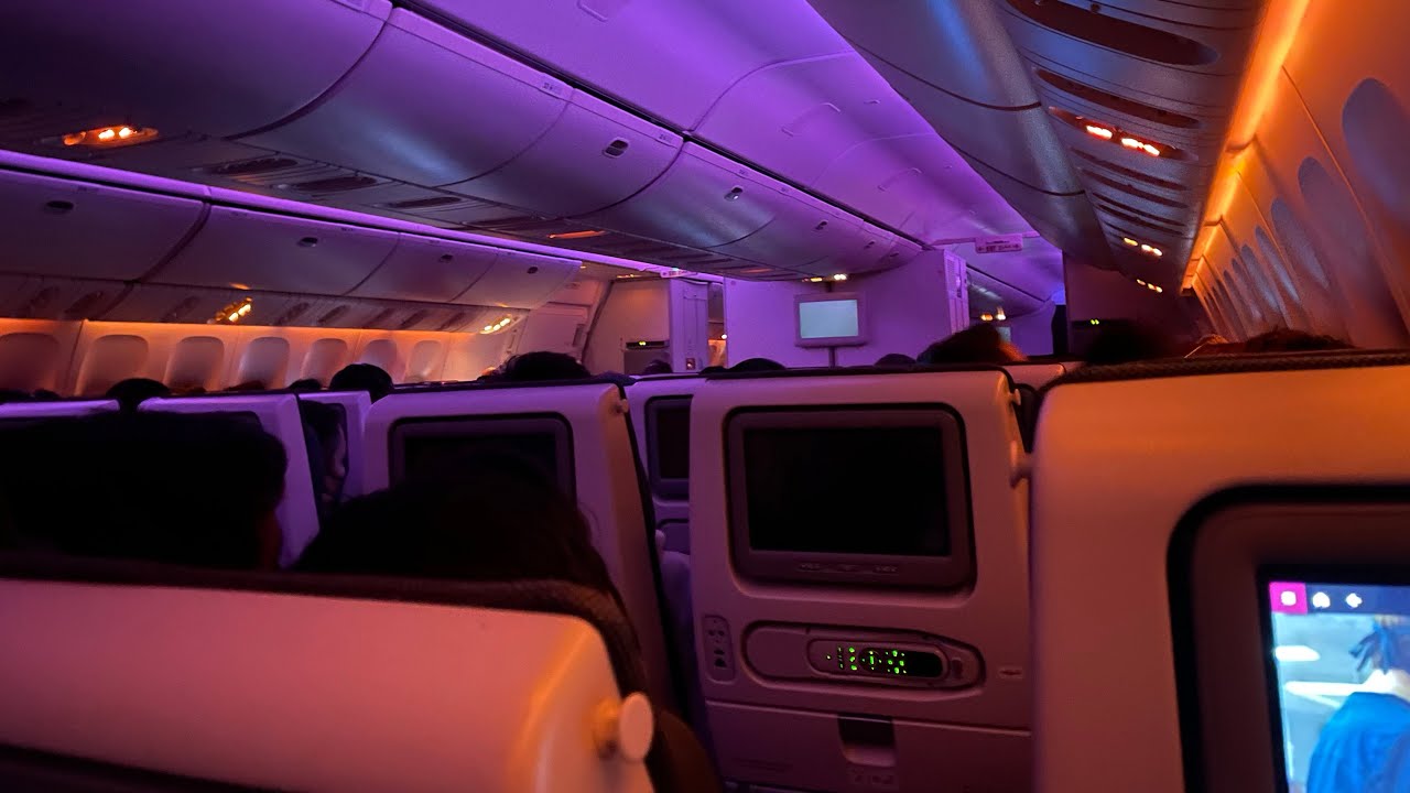 Qatar Airways Economy Class | Kuala Lumpur to Doha | - YouTube