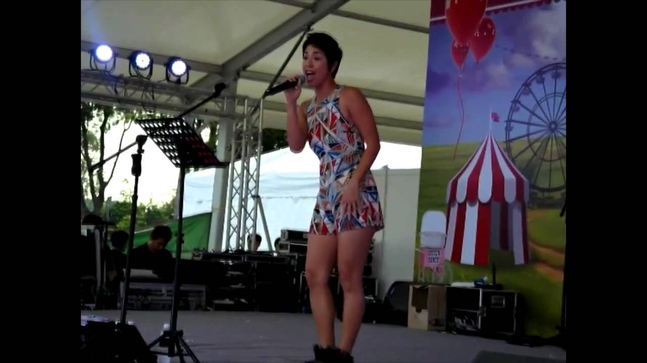 FLY PERFORMS: Nikki Muller - Singing at MBS Family Day 2014 - YouTube